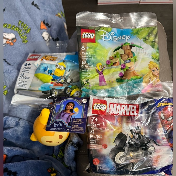 Lego | Toys | New 5 Random Sets Legos Or 4 Sets Of Legos Disney Wish ...